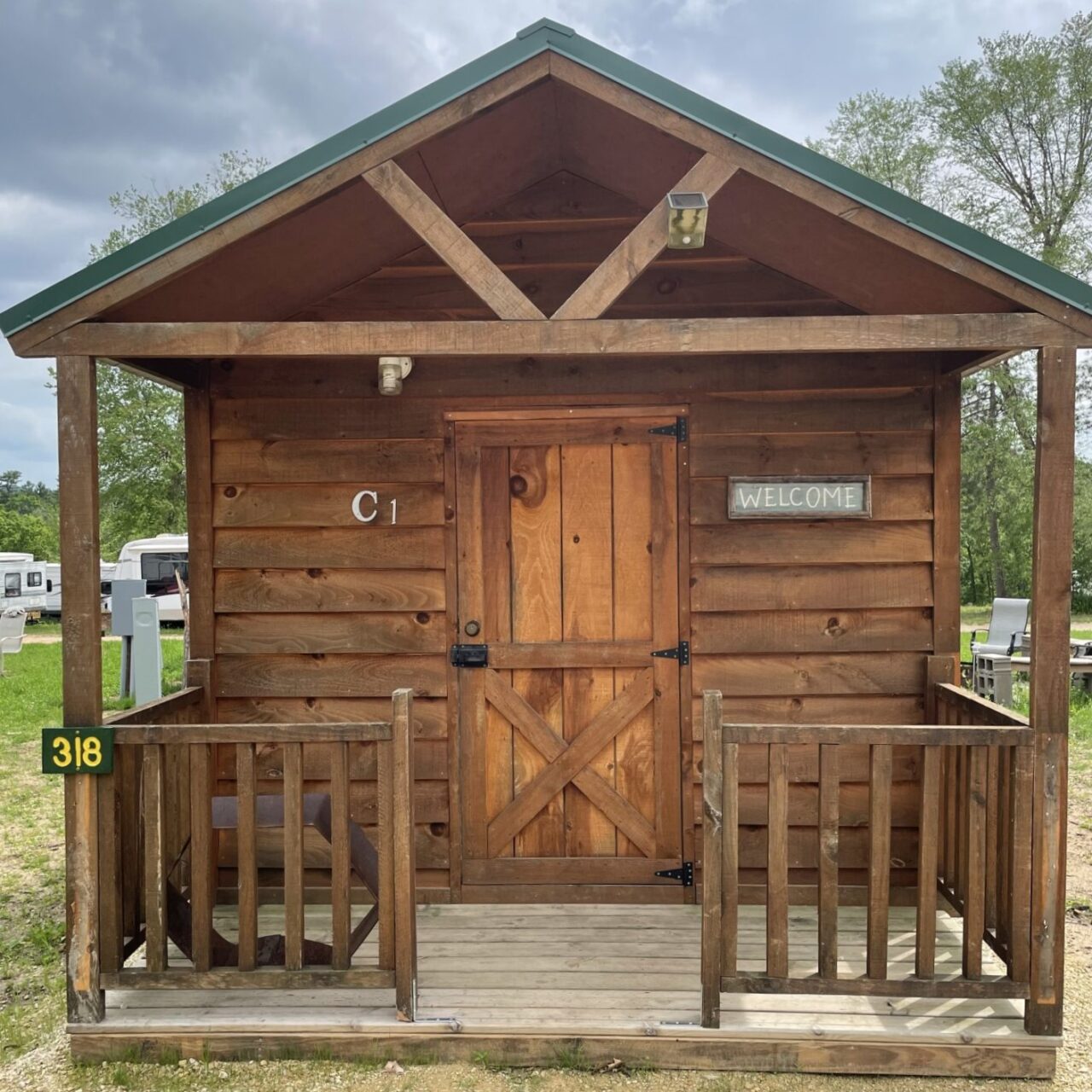 Sleeping Cabins | Champions Riverside Resort